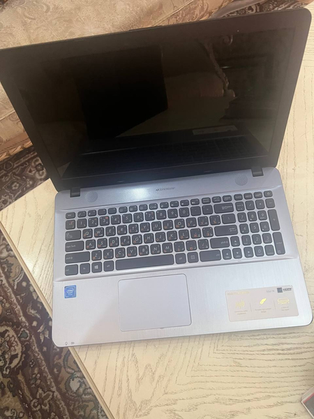 ASUS VIVOBOOK MAX srocni sotiladi
