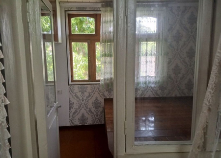 Chilonzor pyanerskida uy sotiladi