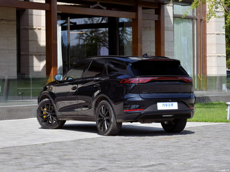 BYD TANG muddatli to'lovga beriladi