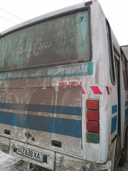 Исузу автобус 2009