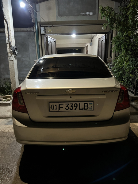 Lacetti 1.8 2009г