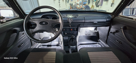 Vaz 21 06 sotiladi