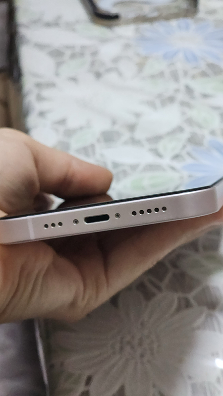 Iphone 13 128gb в хорошем состоянии