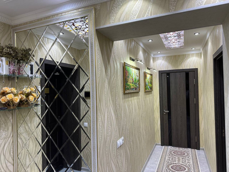 Сергели 7А .3 хона.евро ремонт  нарсалар б-н.60 кв.68.000$ келишамиз