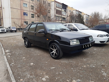 Продаётся Vaz 2109