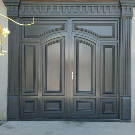 Sifatli temir darvozalar