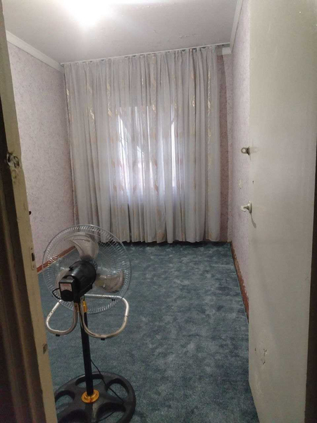 Квартира 5 комнатная 5 этаж Медгородок срочно