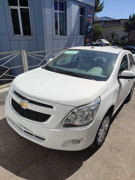 Кобальт новый с автосалона