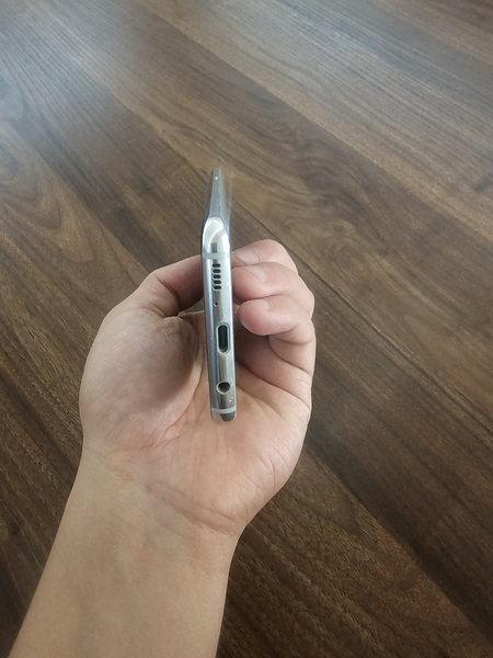 Samsung s8. 2018 год