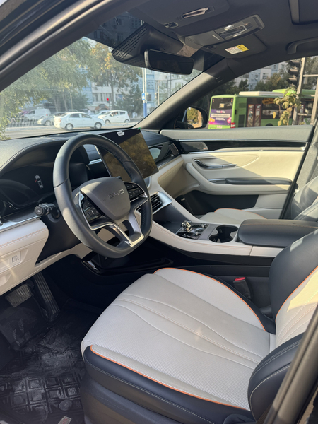 BYD Champion Full 605km 2024 год Родная краска Круговая Торировка