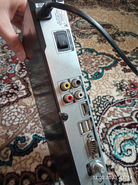Тюнер HD BOX келишамиз или обмен