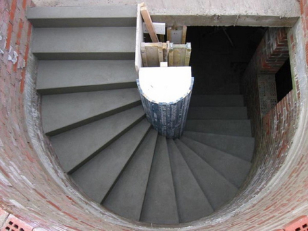Betondan zinalar quyib beramiz