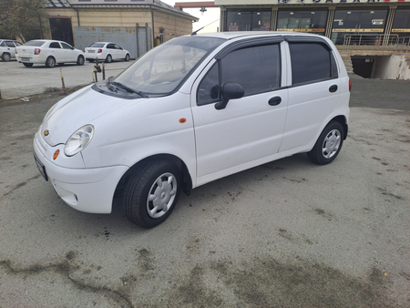 MATIZ sotiladi 2011-yil Benzin