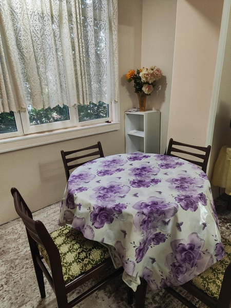 Chilonzor 24 kv 1 xonali xamma sharoitlari bor 300$ oila