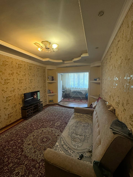 Срочно продается 2/2/4 квартира