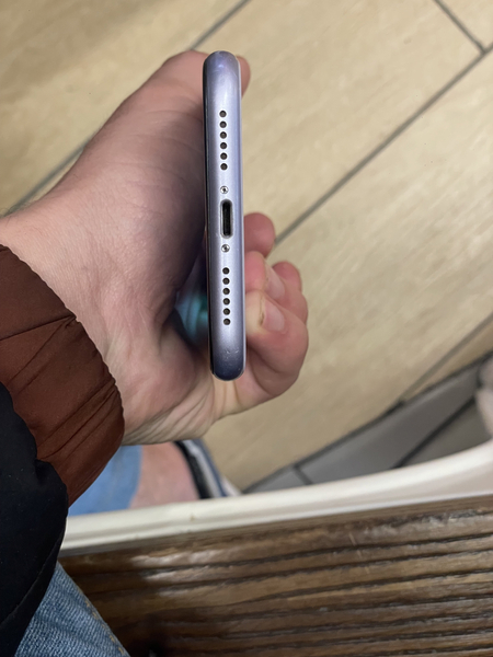 Iphone 11 sotiladi idiyal