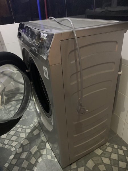 Продается стиральная машина Haier