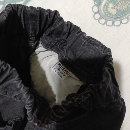 Продам детские джинсы