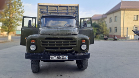 Zil 130 sotiladi