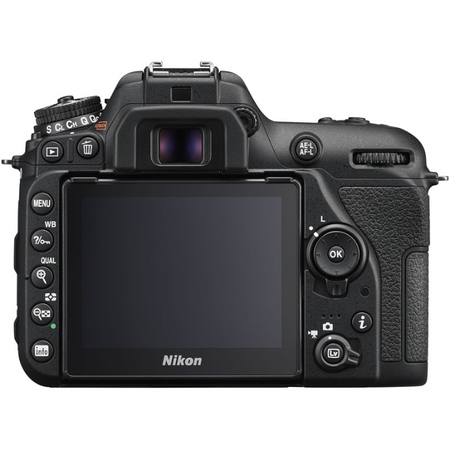Фотоаппарат Nikon D7500 kit 18-140mm f/3.5-5.6 VR