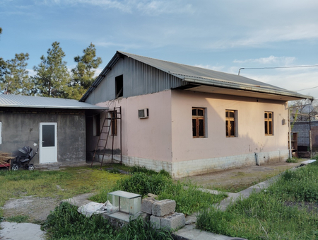 Продам участо 6соток 3ком в старых сергелях 15000$ за сотку