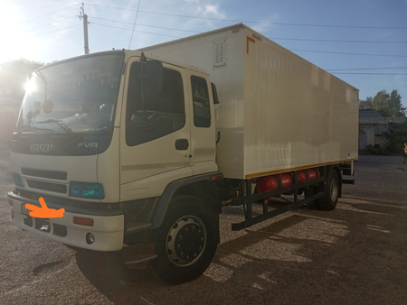 Продаю Исузи в отличном состоянии на газу