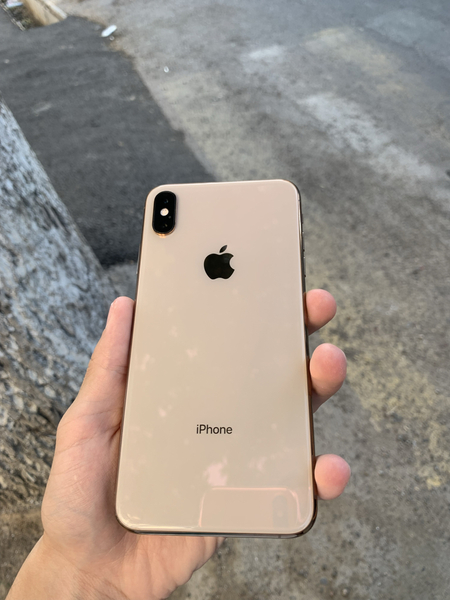 iPhone xs max gold ideal