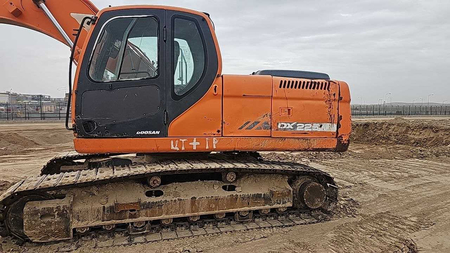 Doosan DX-225LCA va UzXCMG Ekskvatorlar sotiladi