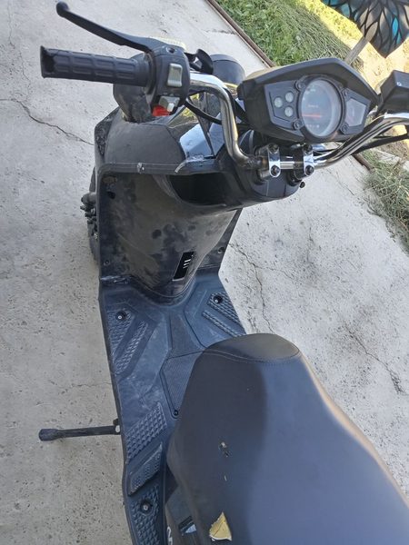 Mototsikel sotiladi