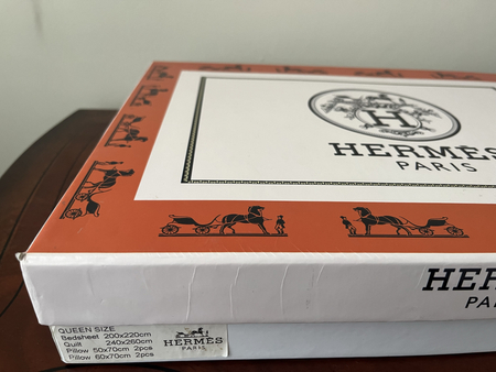 продам постельное бельё HERMES бренд