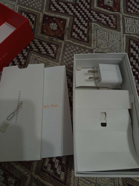 Xiaomi Redmi 5 Plus 3/32 Gb
