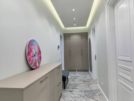 Продается 3х комнатная квартира,ЖК Nrg Oybek,ул Нукусская,72 м2