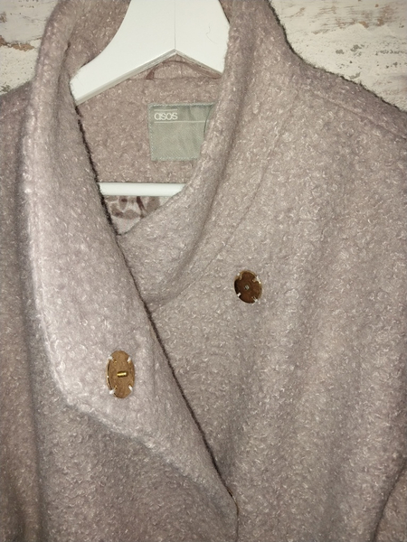 Пальто фирмы Asos