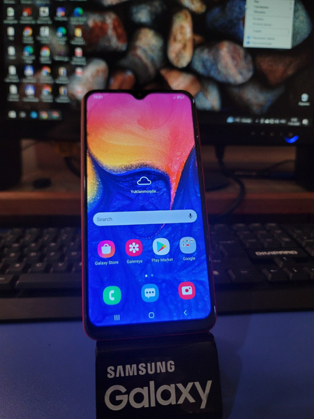 Samsung A10 sotiladi