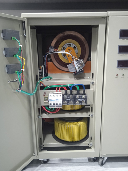 Stabilizator  ANDELI  30-KW     30000-VA