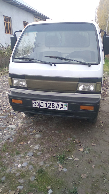 Labo kafolati bilan oq rang karopka mexanik yili 1999 rangi oq o\\\'rta x