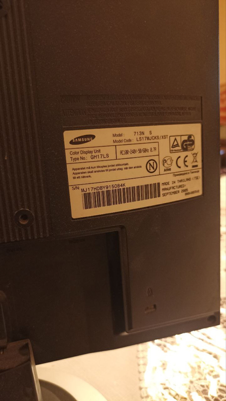 Монитор 17 samsung