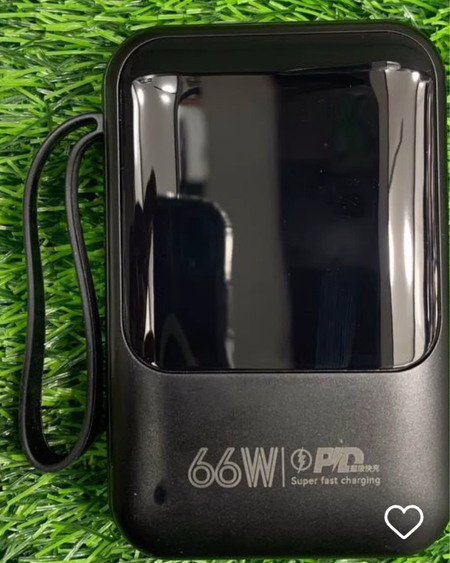 Power bank boʻmpa