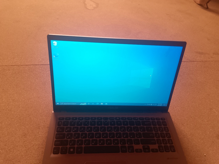 notbok asus sotiladi