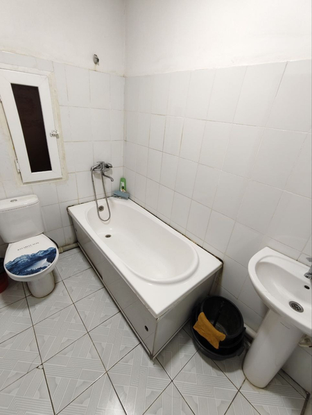 Сотилади. Сергели 6а. 2/1/7.  50м²+50м² подвал