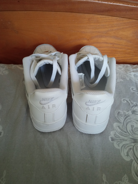 Срочно продам Nike air force 1