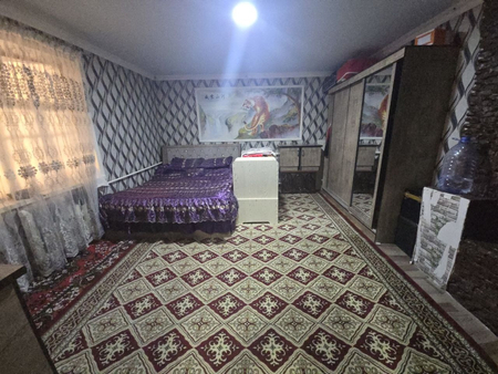 Уи сотилади срочно