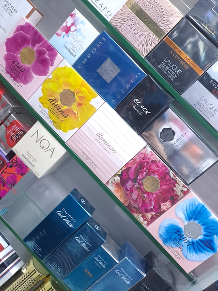 Fiori vince camuto