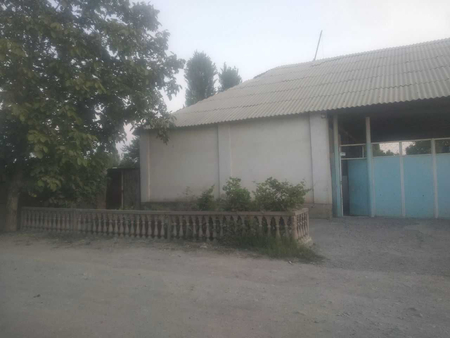 Ховли уй сотилади Фаргона