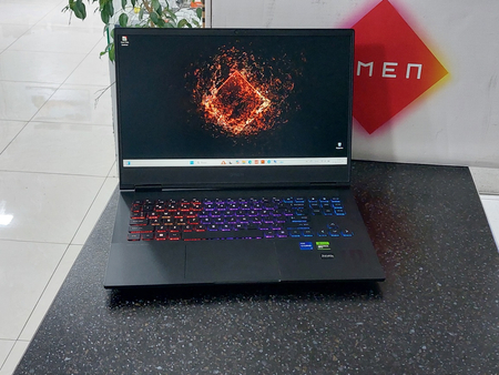 Hp omen сотилади Холати зур кафолати бор