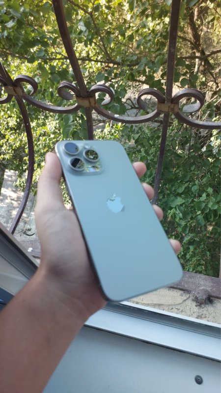 Iphone 15 pro max Titanium