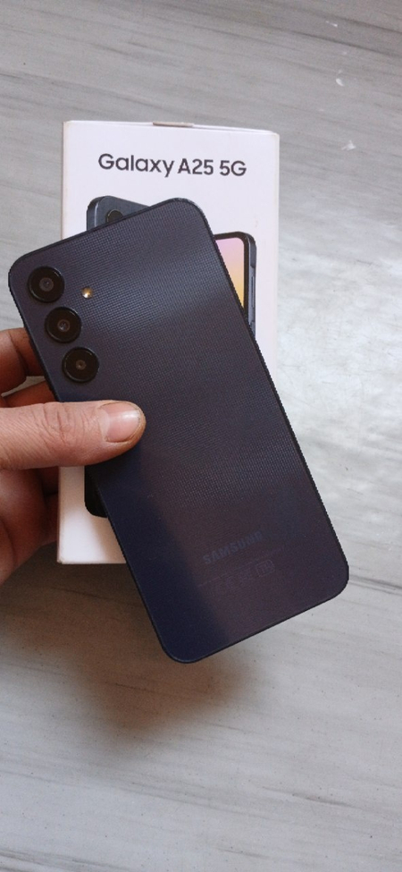 Samsung Galaxy a25 5G сотилади