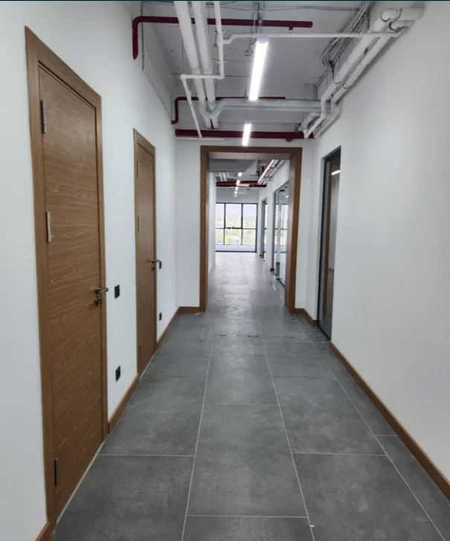 Офис в аренду в бизнес-центре на Шота Руставели. Ойбек.