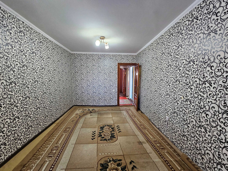 2 xonali 60m² 4-qavat sotiladi.