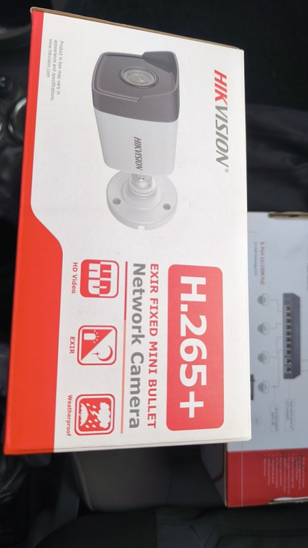 Продам новый камера 4мп (DS-2CD1043G0-I)